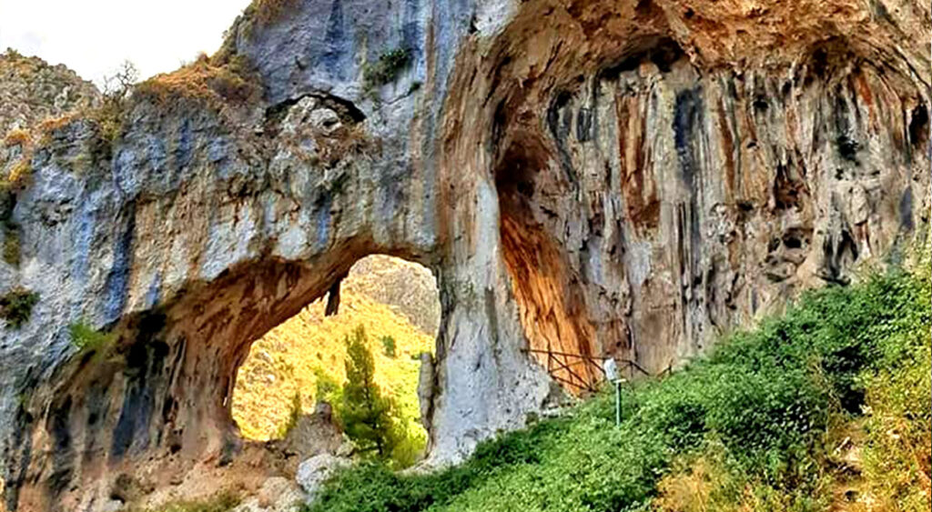 Parco della Grotta Grattara - Visit Gratteri